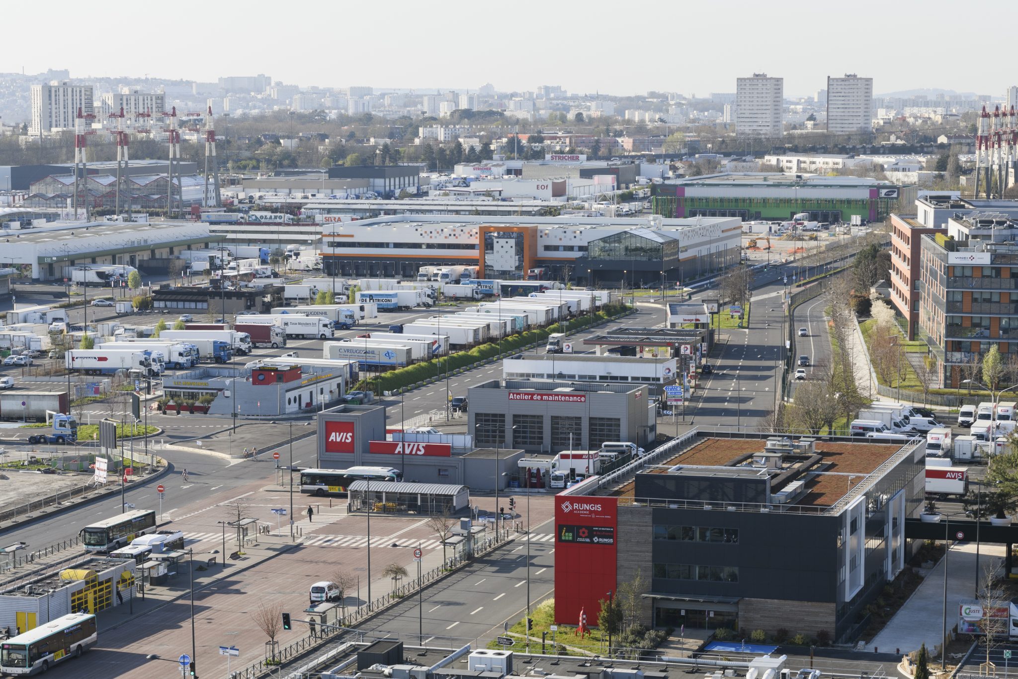 Réalisation : La couture urbaine du marché de Rungis, Semmaris